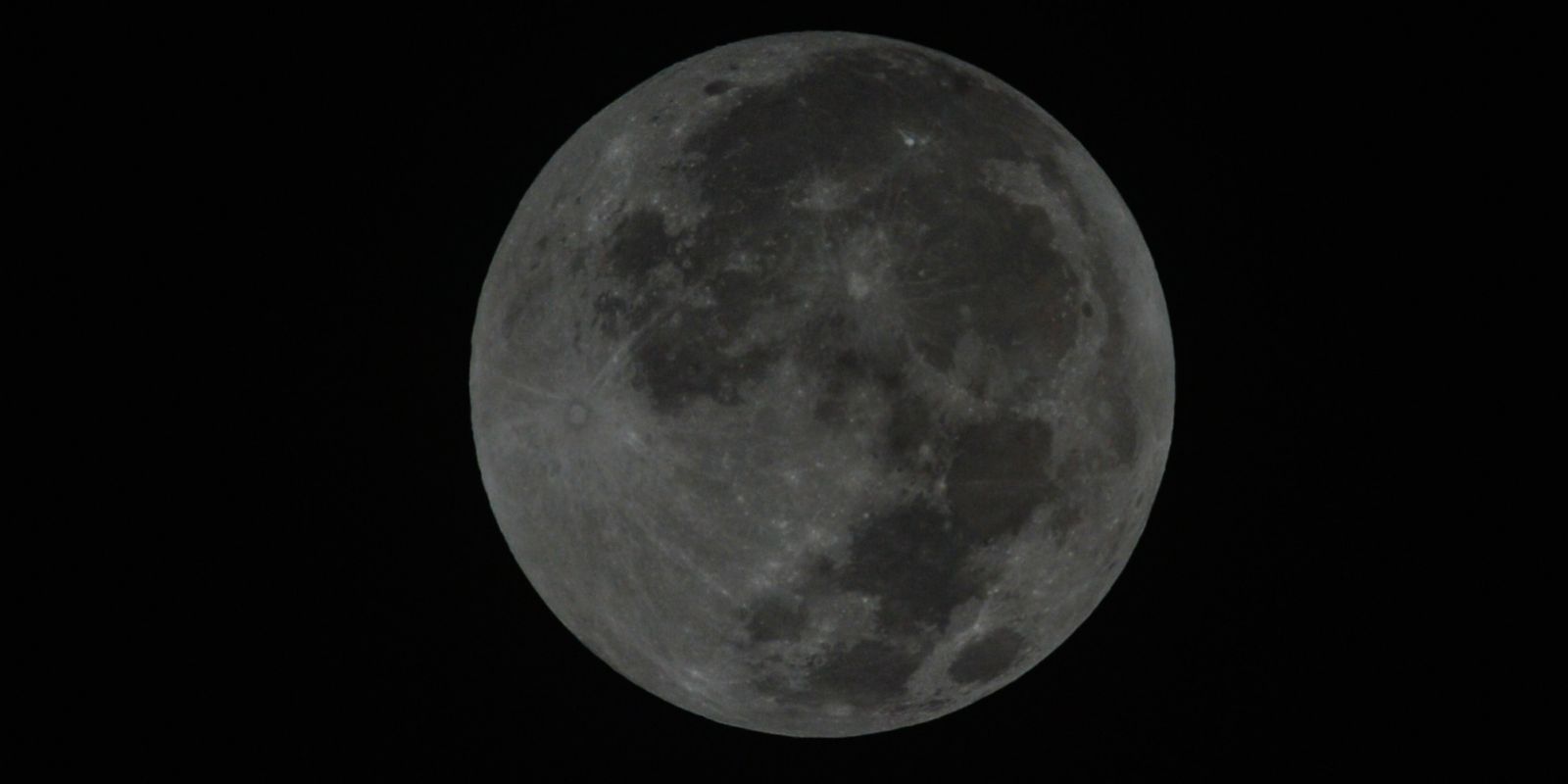 Nasa confirma como vento solar pode produzir água na Lua | Agência Brasil